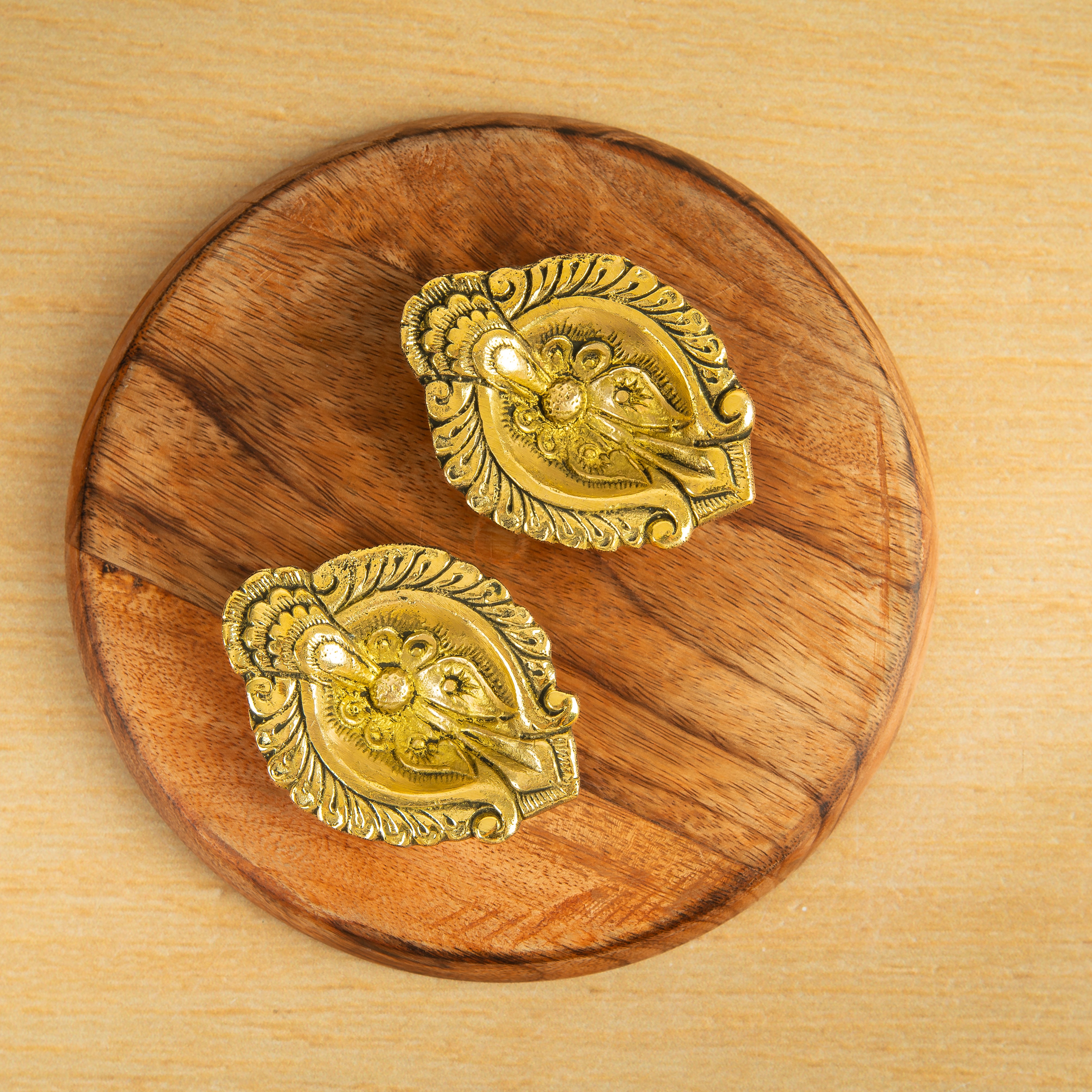 Mayil Agal Vilakku (Pair) – Kamsthala